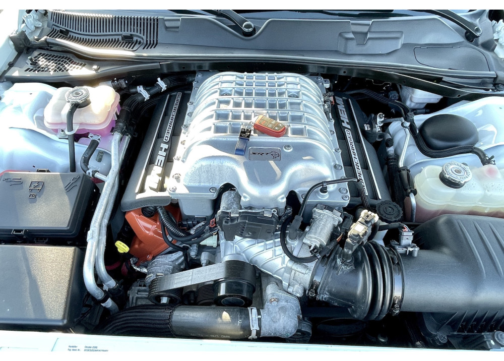 *VENDU* - Dodge Challenger SRT HELLCAT V8 HEMI 6.2L 2015 – Toit ouvrant ...